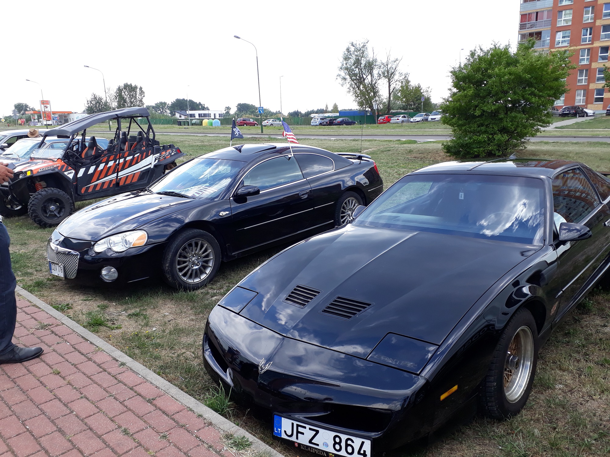 Amerikietiški automobiliai abejingų nepaliko - Atvira Klaipėda