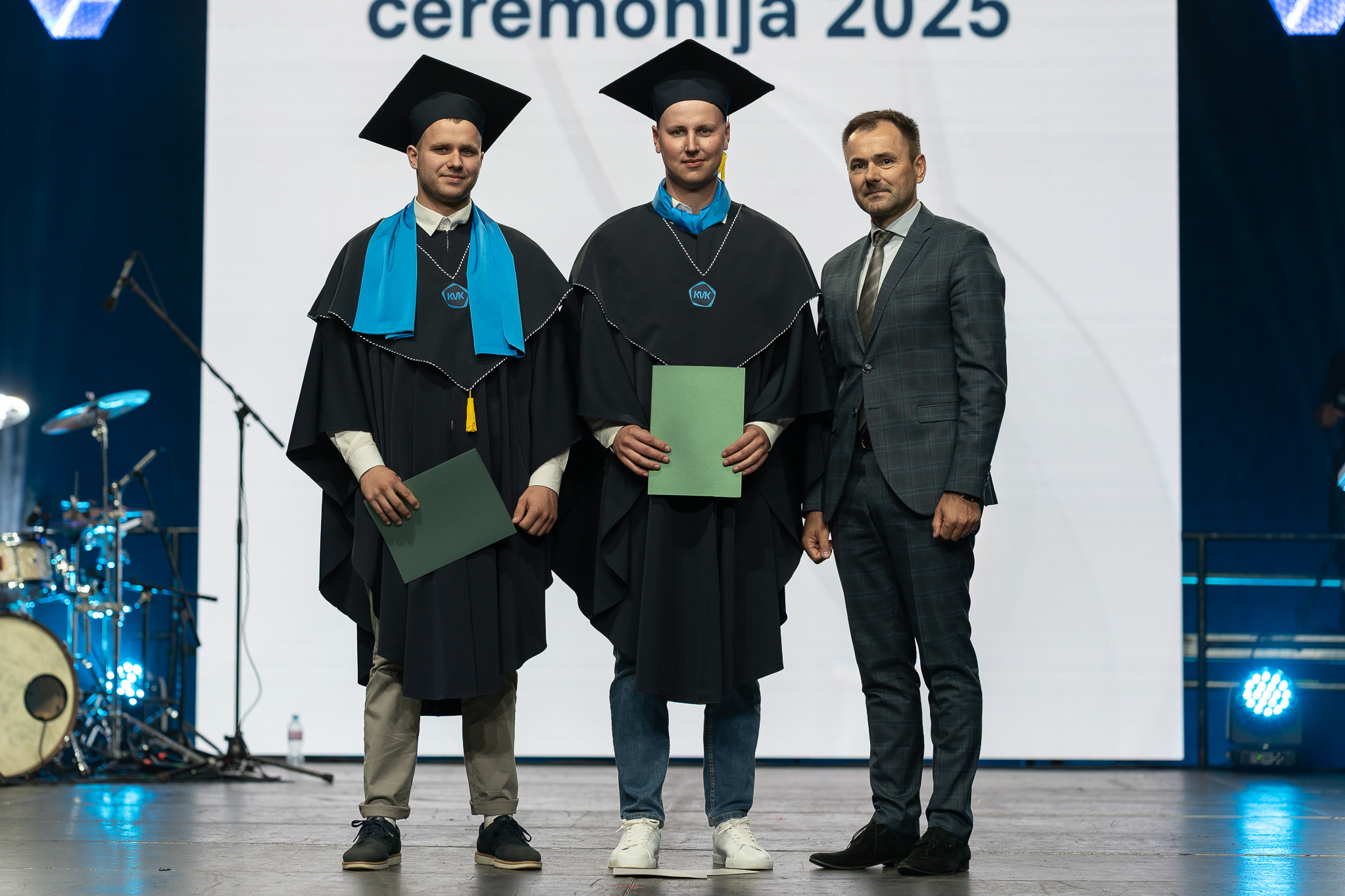 Atvira Klaipėda | Klaipėdos pramonininkai išdalino stipendijas