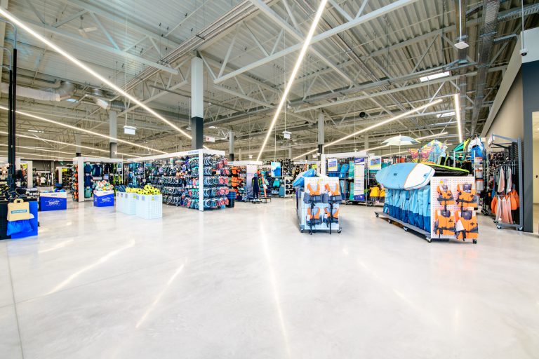 Atvira Klaipėda | Atidaryta pirmoji „Decathlon“ parduotuvė Klaipėdoje