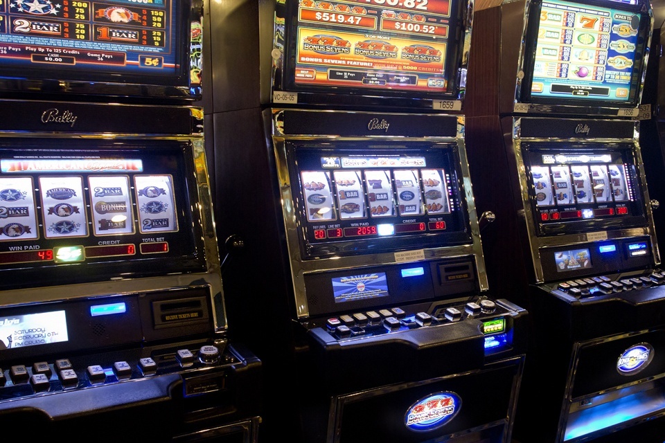 Atvira Klaipėda | Prasilošę neis į prekybos centrą*