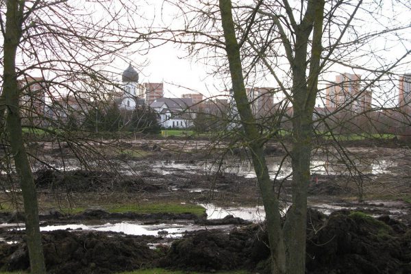 Tvarko dar vieną apleistą teritoriją - Atvira Klaipėda